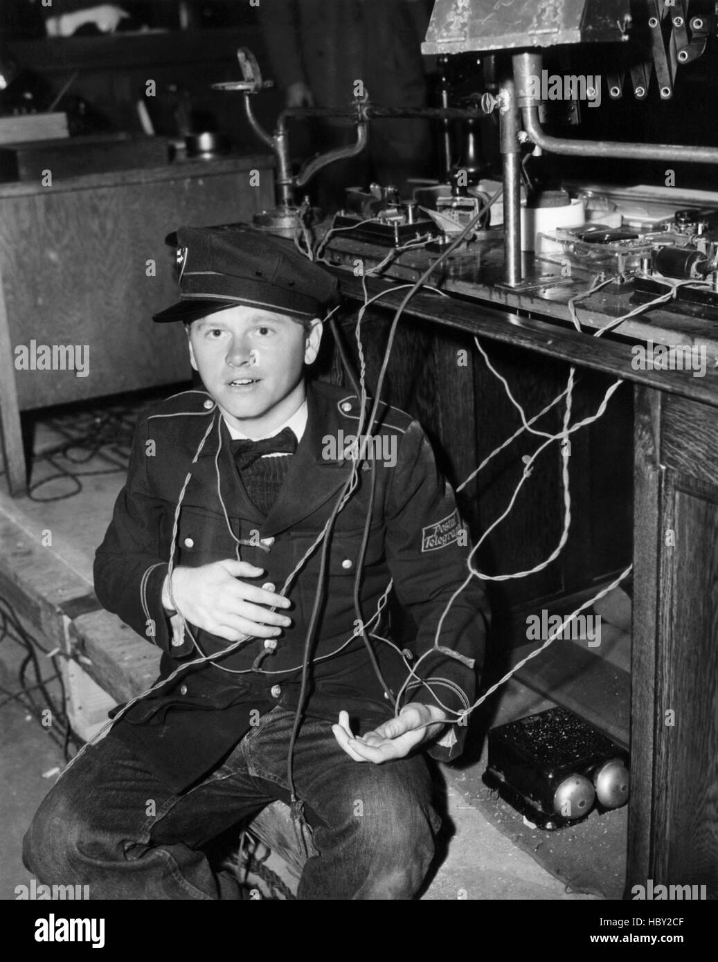 THE HUMAN COMEDY, Mickey Rooney, on set, 1943 Stock Photo - Alamy