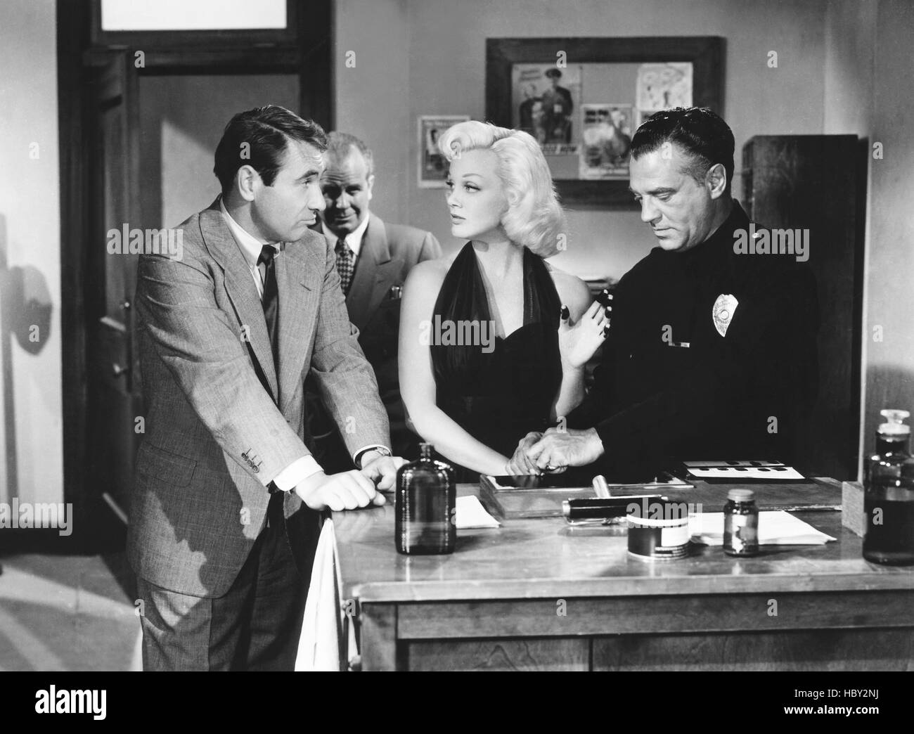 THE HUMAN JUNGLE, first three from left: Jan Sterling, Regis Toomey ...