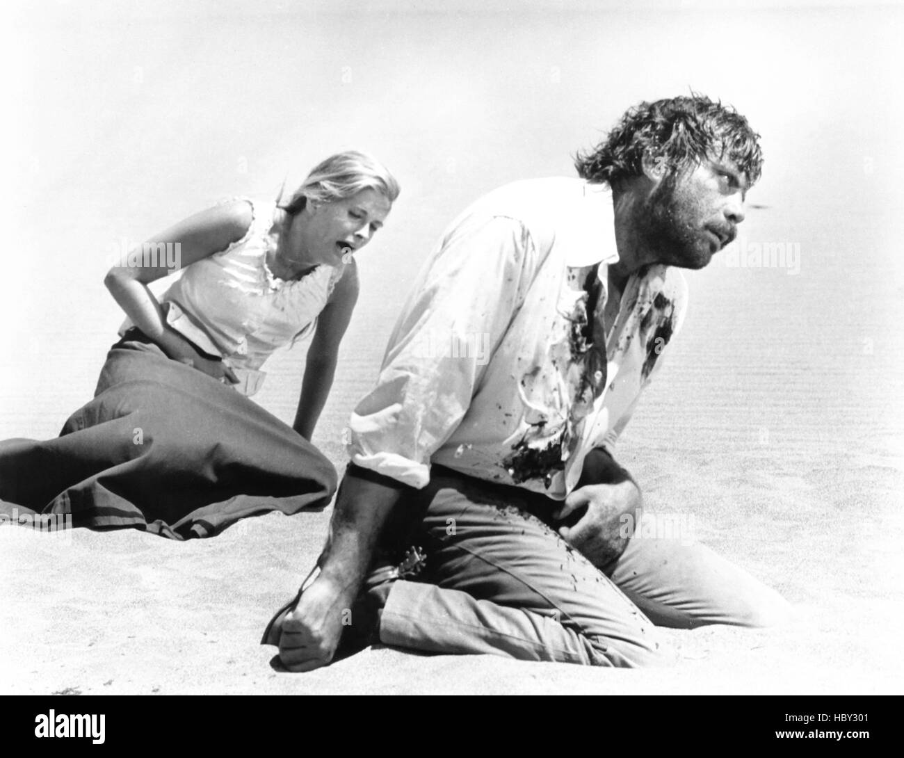 THE HUNTING PARTY, from left: Candice Bergen, Oliver Reed, 1971 Stock ...