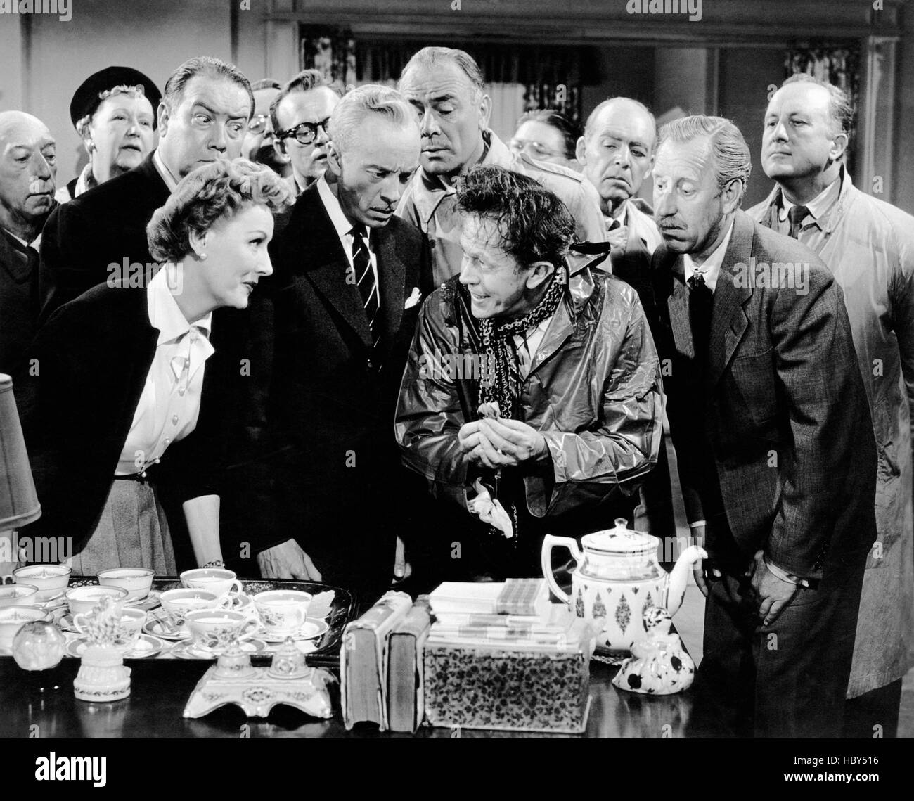 IT GROWS ON TREES, from left, center, Irene Dunne, Les Tremayne, Dean ...