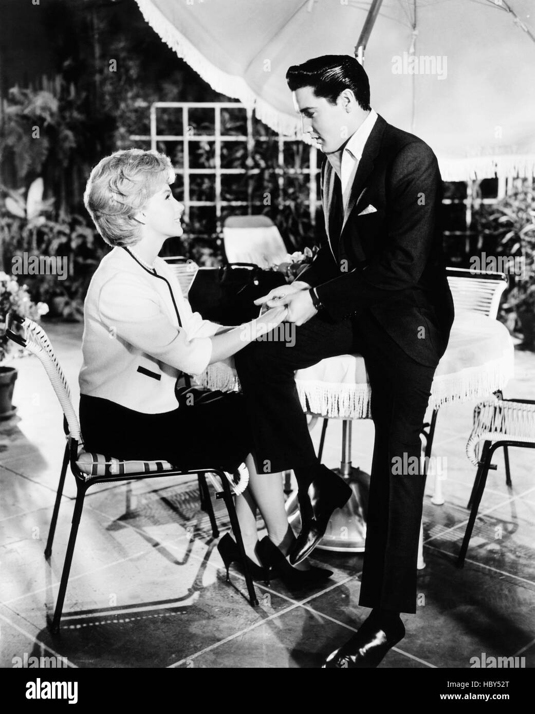It Happened At The Worlds Fair From Left Joan Obrien Elvis Presley