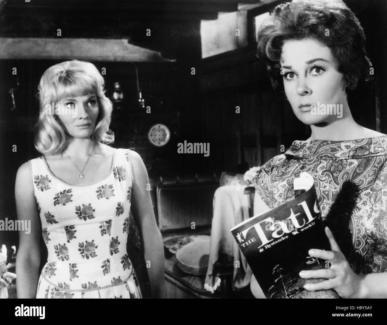 I THANK A FOOL, from left, Diane Cilento, Susan Hayward, 1962 Stock ...
