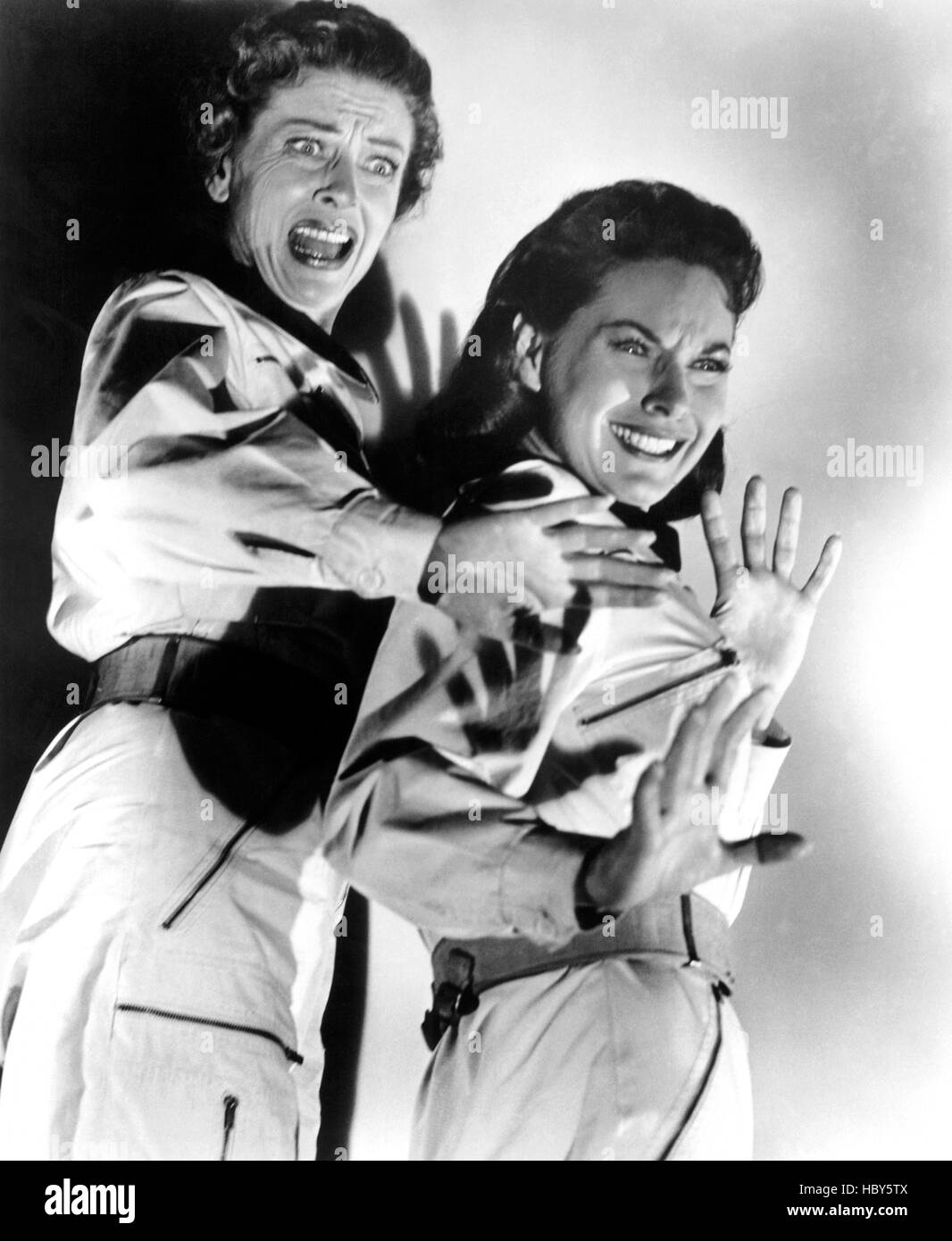 IT! THE TERROR FROM BEYOND SPACE, Ann Doran, Shawn Smith, 1958 Stock ...