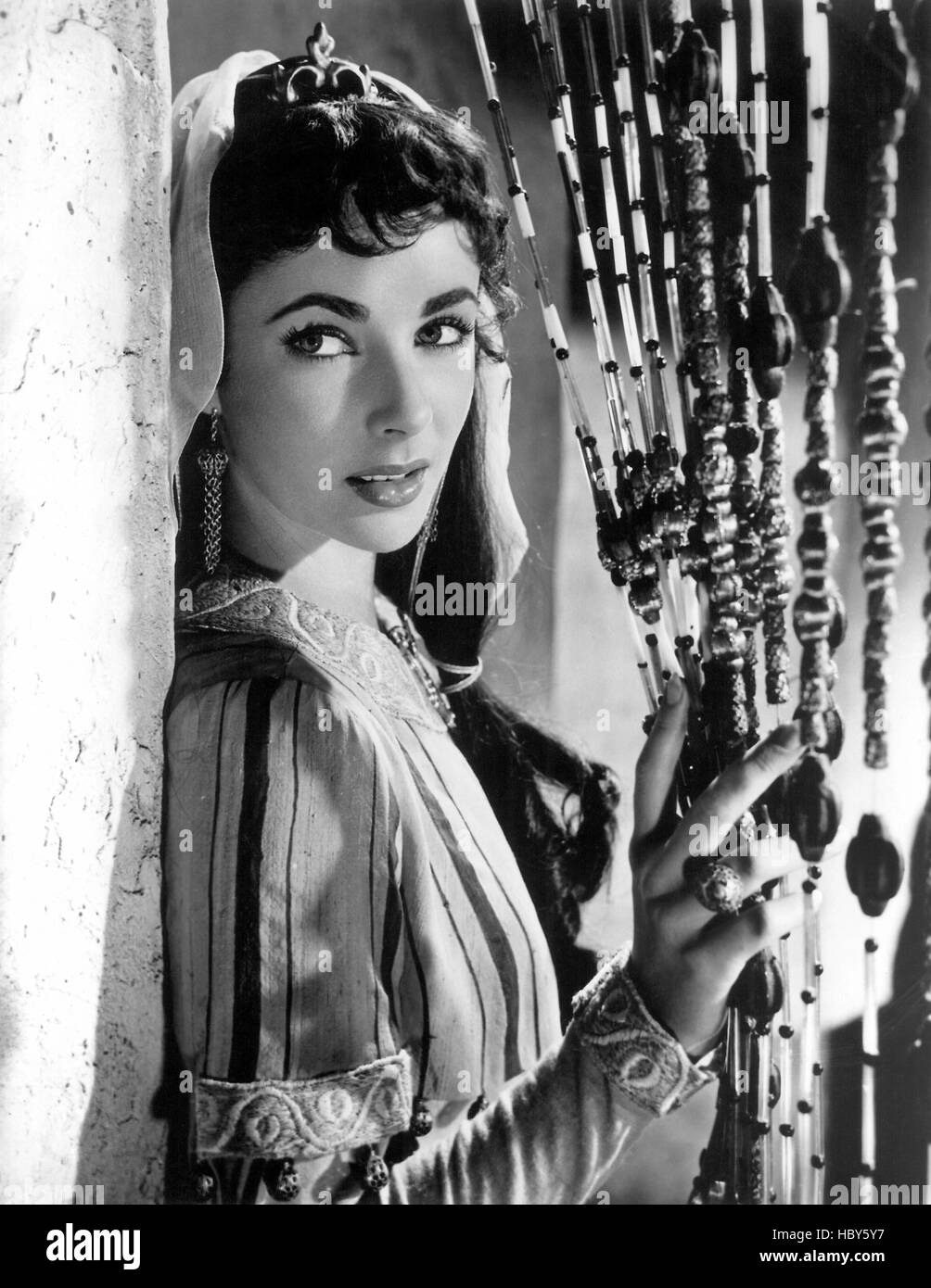IVANHOE, Elizabeth Taylor, 1952 Stock Photo - Alamy