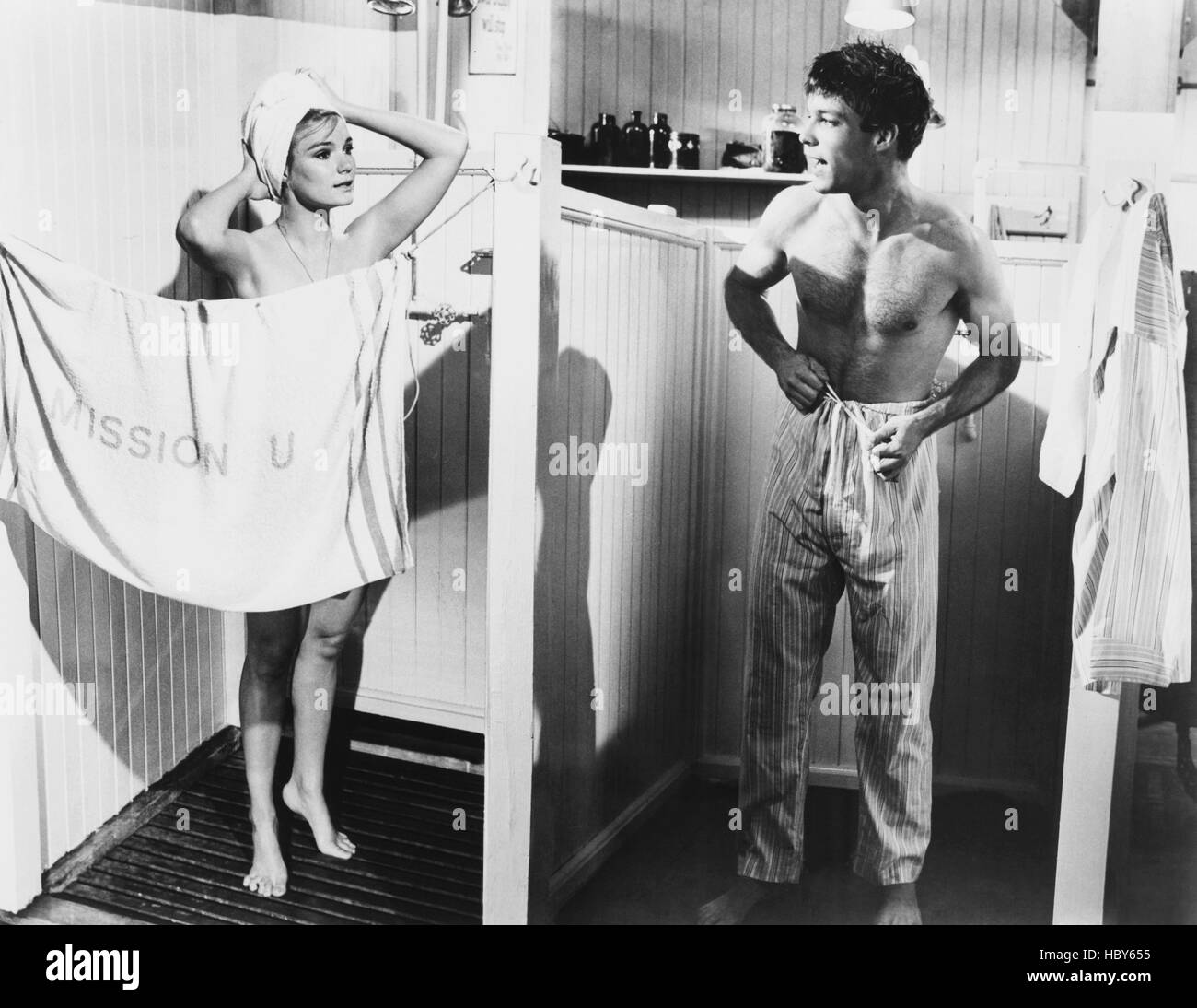 JOY IN THE MORNING, from left: Yvette Mimieux, Richard Chamberlain ...