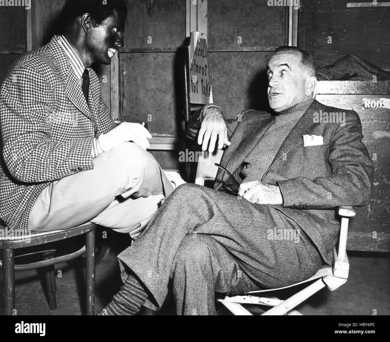 THE JOLSON STORY, from left, Larry Parks, Al Jolson, on-set, 1946 Stock ...