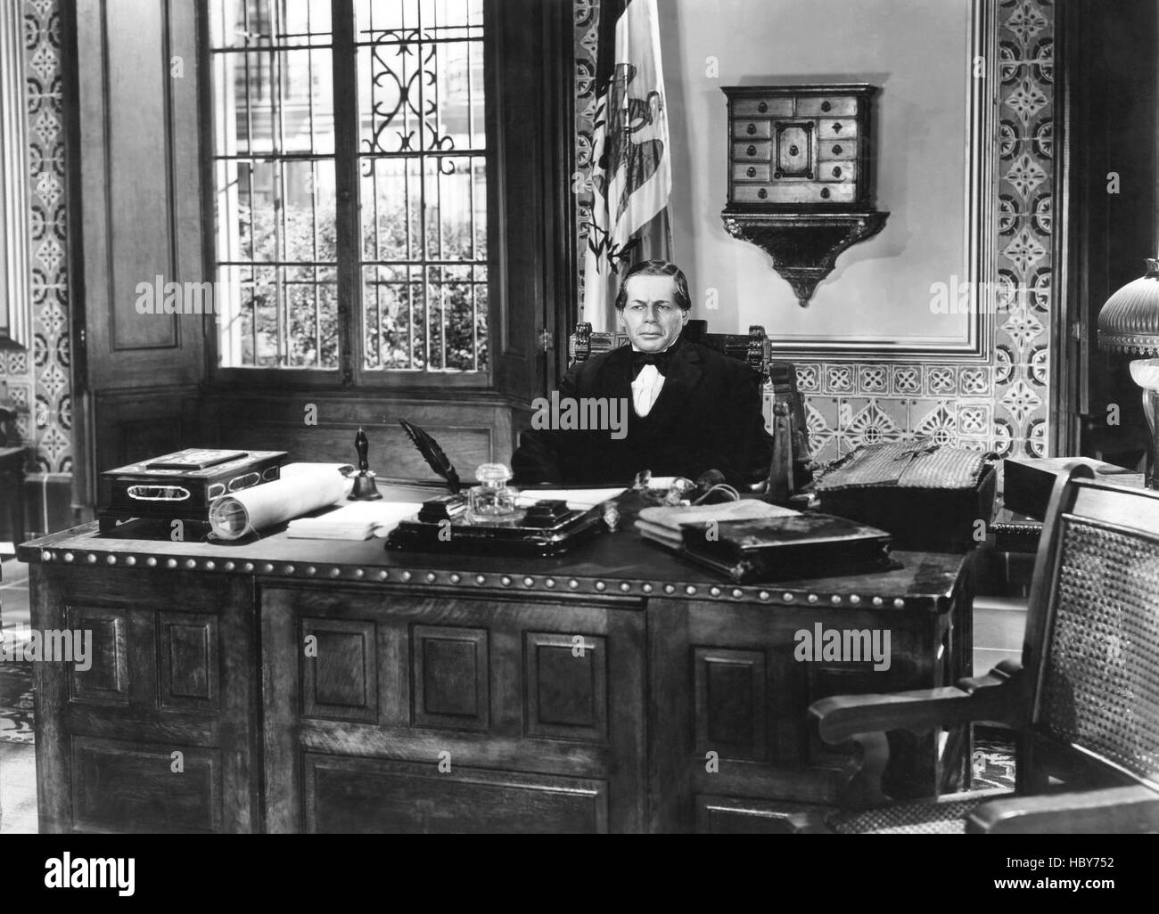 JUAREZ, Paul Muni as Benito Juarez, 1939 Stock Photo - Alamy