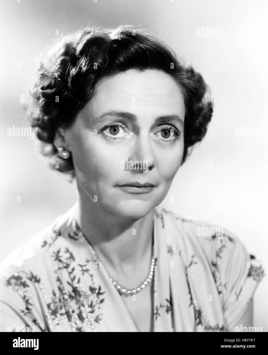 A KID FOR TWO FARTHINGS, Celia Johnson, 1955 Stock Photo - Alamy
