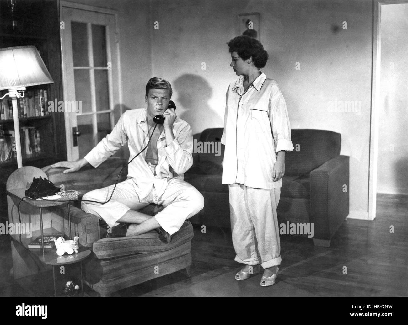 KILLERS FROM SPACE, Peter Graves, Barbara Bestar, 1954 Stock Photo - Alamy
