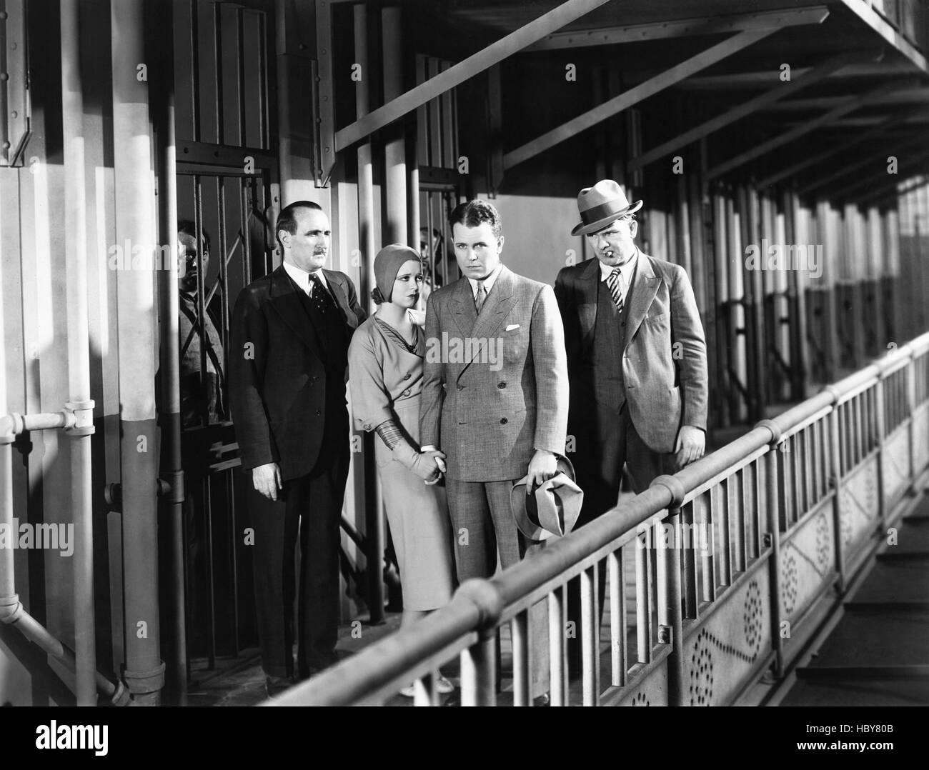 Kick In From Left Donald Crisp Clara Bow Regis Toomey Paul Hurst