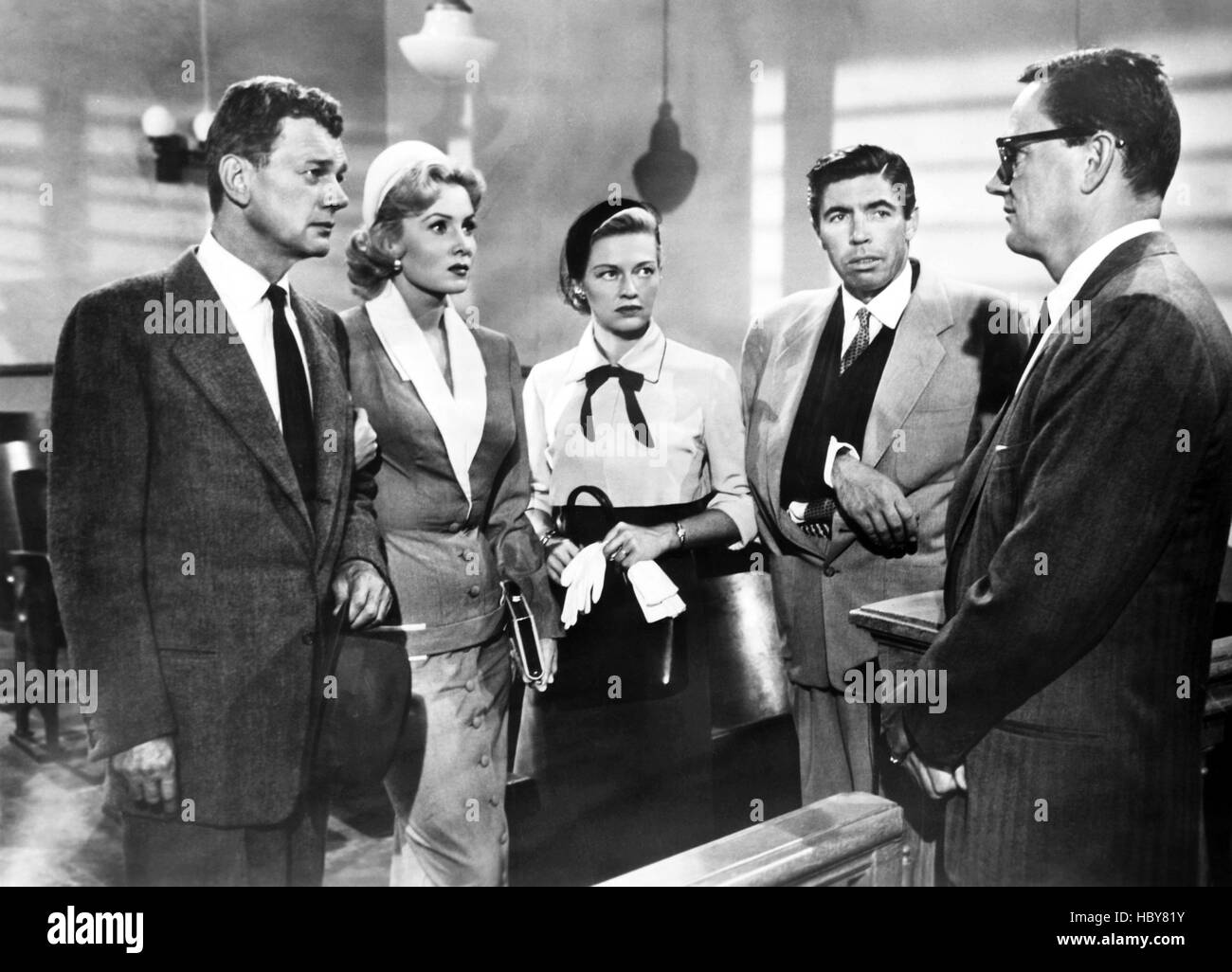 THE KILLER IS LOOSE, from left, Joseph Cotten, Rhonda Fleming, Virginia ...