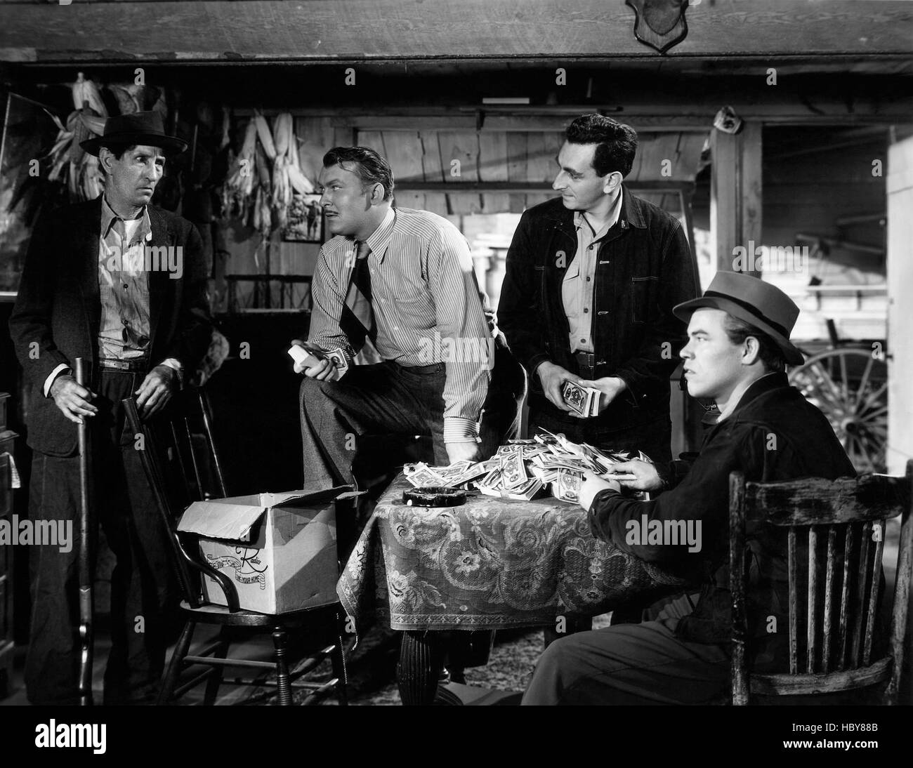 THE KILLERS, Charles Middleton, Albert Dekker, Jeff Corey, Jack Lambert ...