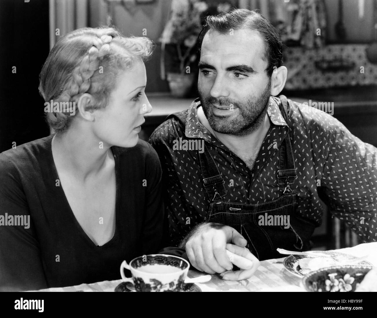 LAUGHTER IN HELL, from left, Gloria Stuart, Pat O'Brien, 1933 Stock ...