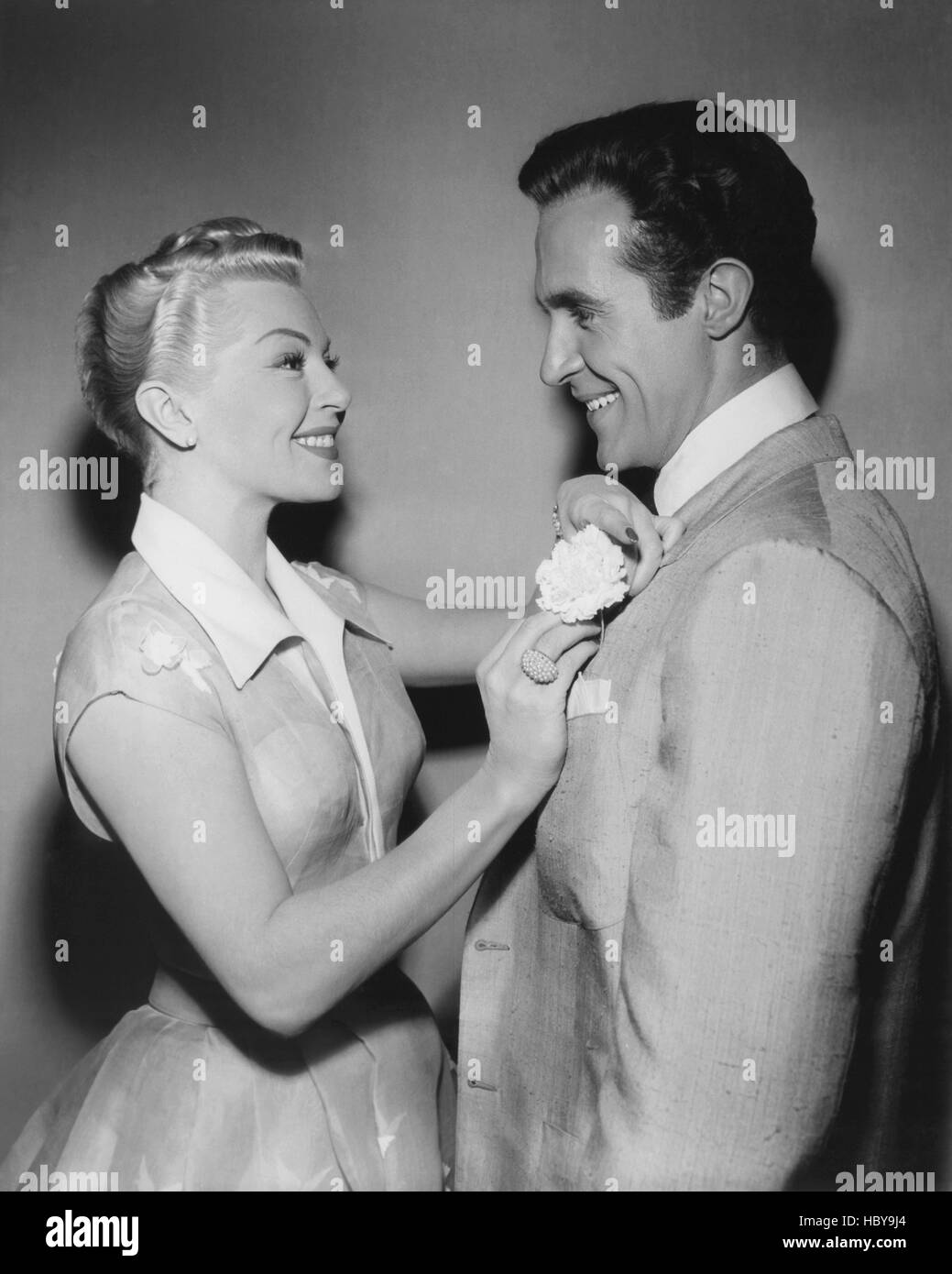 LATIN LOVERS, from left: Lana Turner, Ricardo Montalban on set, 1953 ...