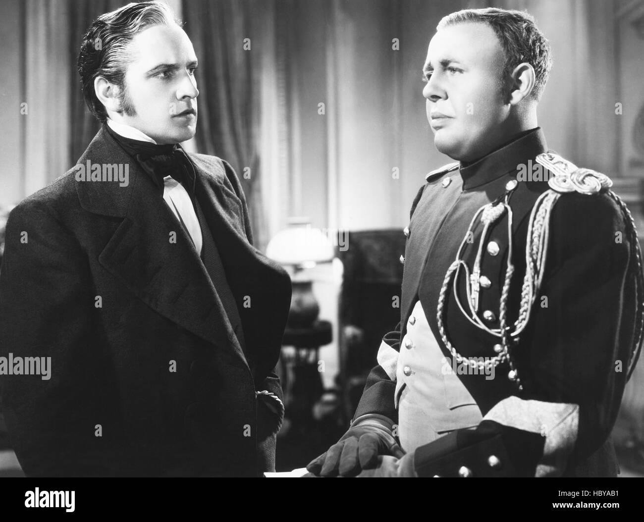 LES MISERABLES, from left: Fredric March, Charles Laughton, 1935, TM ...