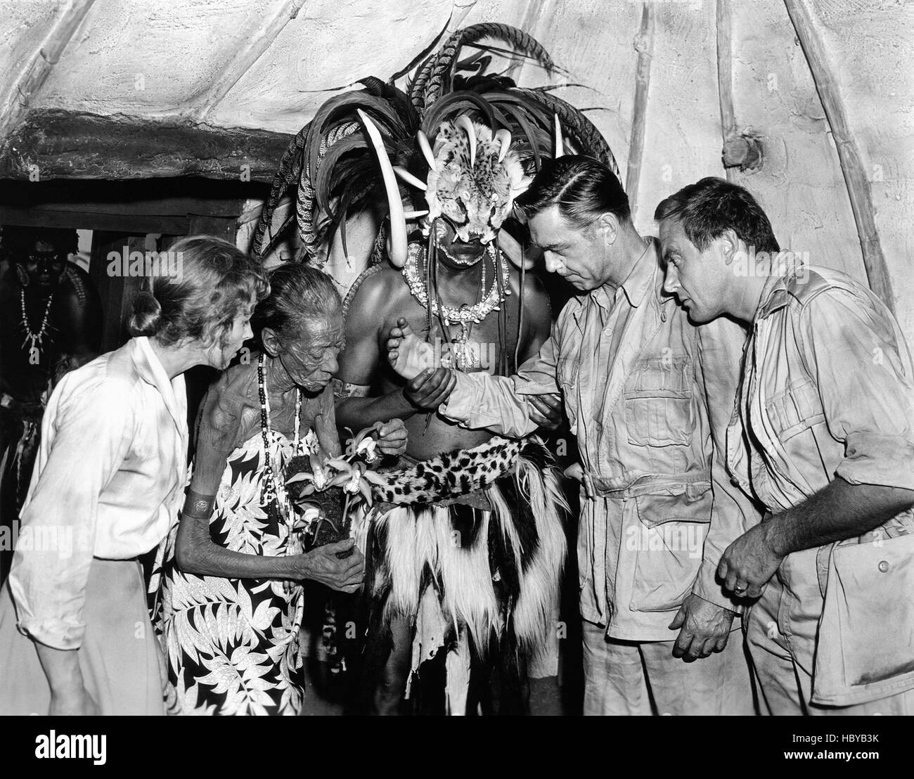 THE LEECH WOMAN, from left: Coleen Gray, Estelle Hemsley, Phillip Terry ...