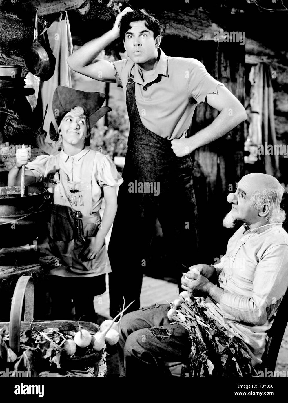 LI'L ABNER, from left, Mona Ray, Granville Owen, Johnnie Morris, 1940 ...