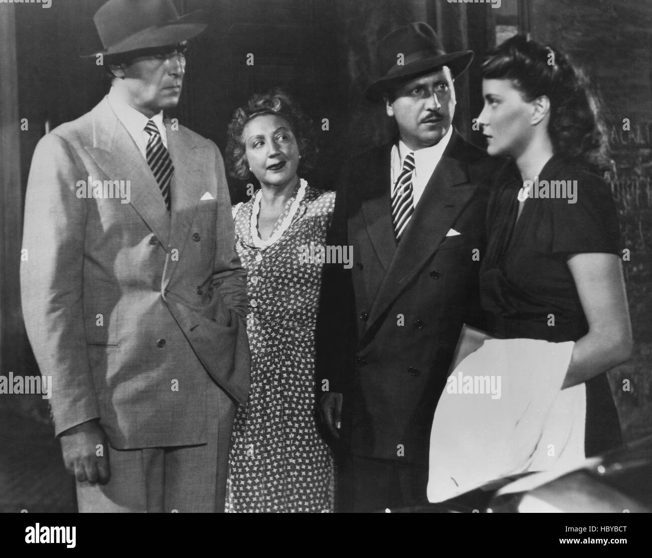 LA VITA RICOMINCIA, (aka LIFE BEGINS ANEW), Fosco Giachetti (left ...