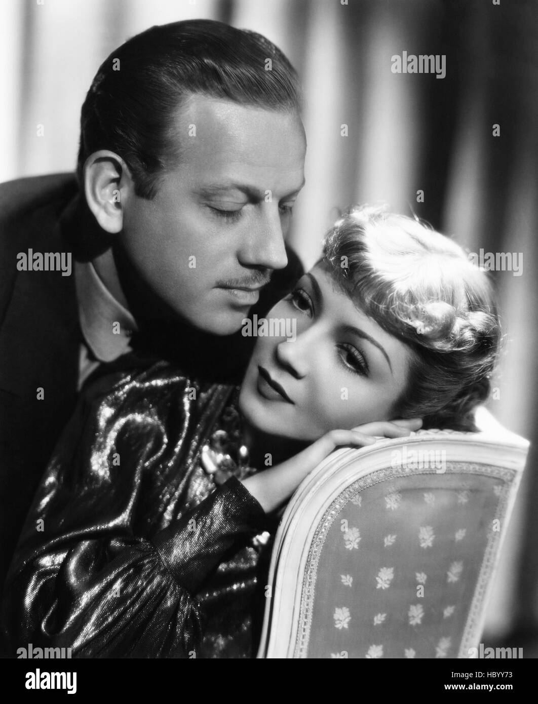 I MET HIM IN PARIS, Melvyn Douglas, Claudette Colbert, 1937 Stock Photo ...