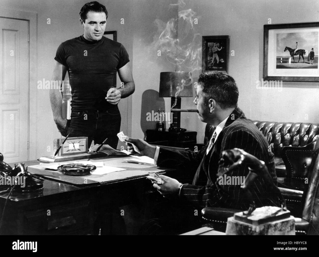 I MOBSTER, Steve Cochran, Robert Strauss, 1958 Stock Photo - Alamy