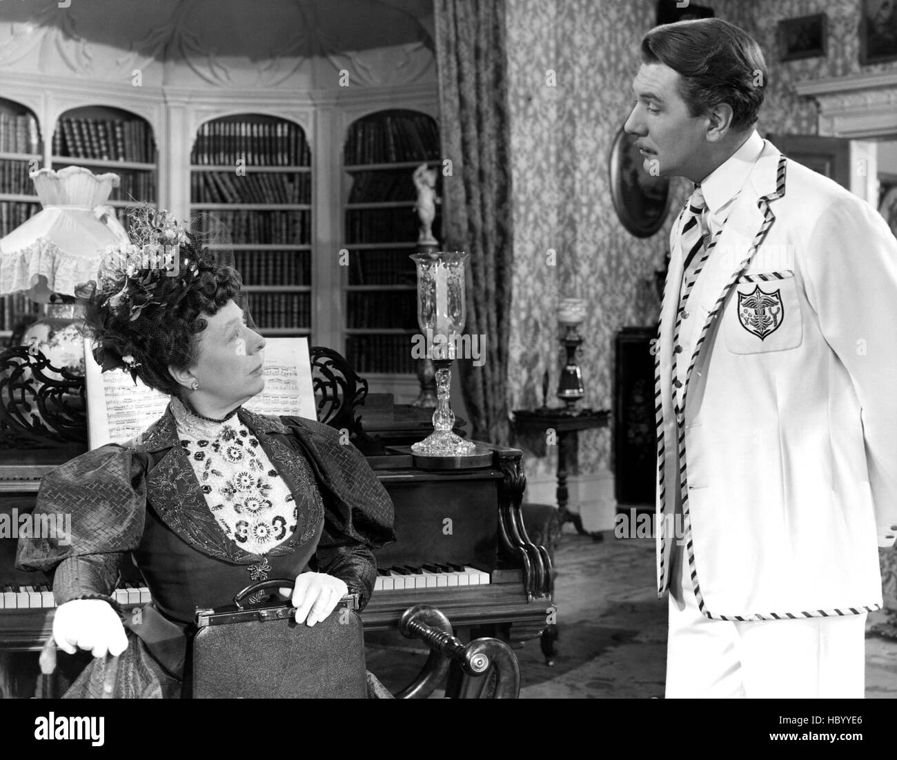 THE IMPORTANCE OF BEING EARNEST, Edith Evans, Michael Redgrave, 1952 ...