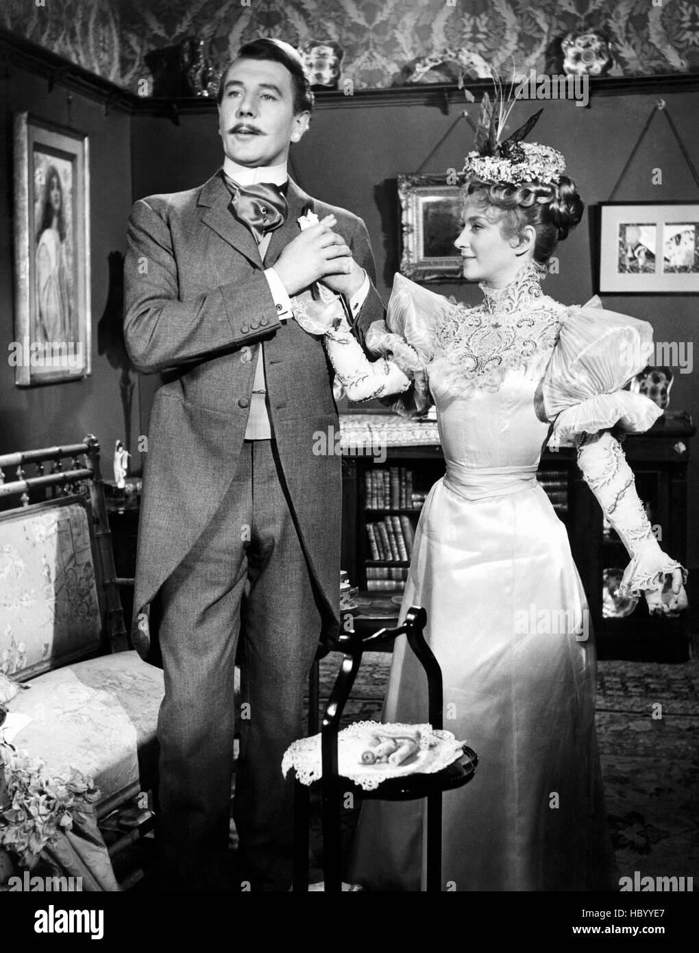 THE IMPORTANCE OF BEING EARNEST, Michael Redgrave, Joan Greenwood, 1952 ...