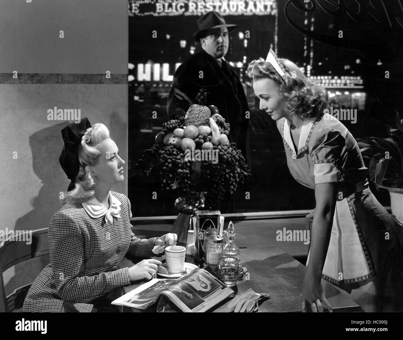 I WAKE UP SCREAMING, Betty Grable, Laird Cregar, Carole Landis, 1941 ...
