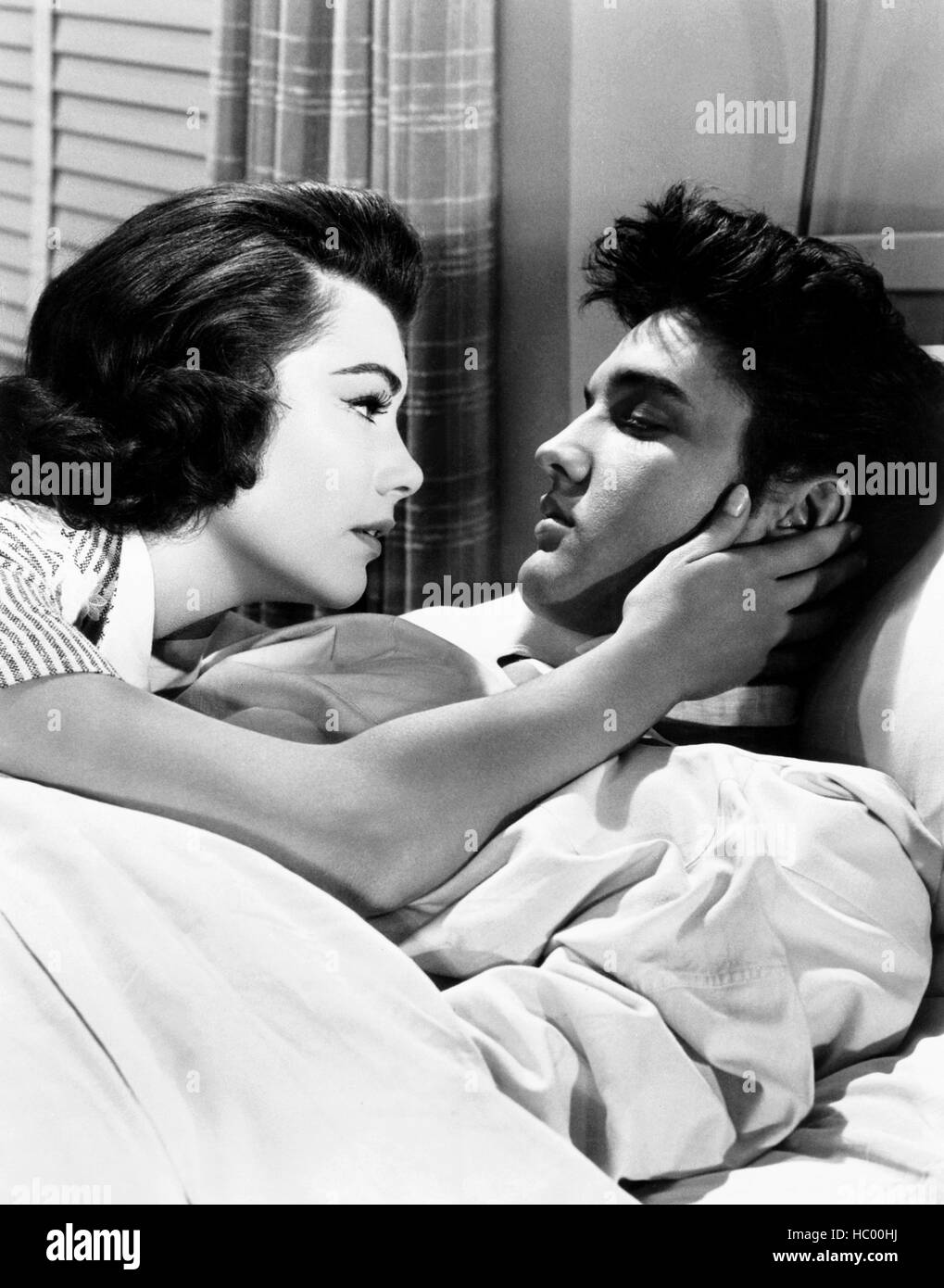 JAILHOUSE ROCK, from left, Judy Tyler, Elvis Presley, 1957 Stock Photo ...