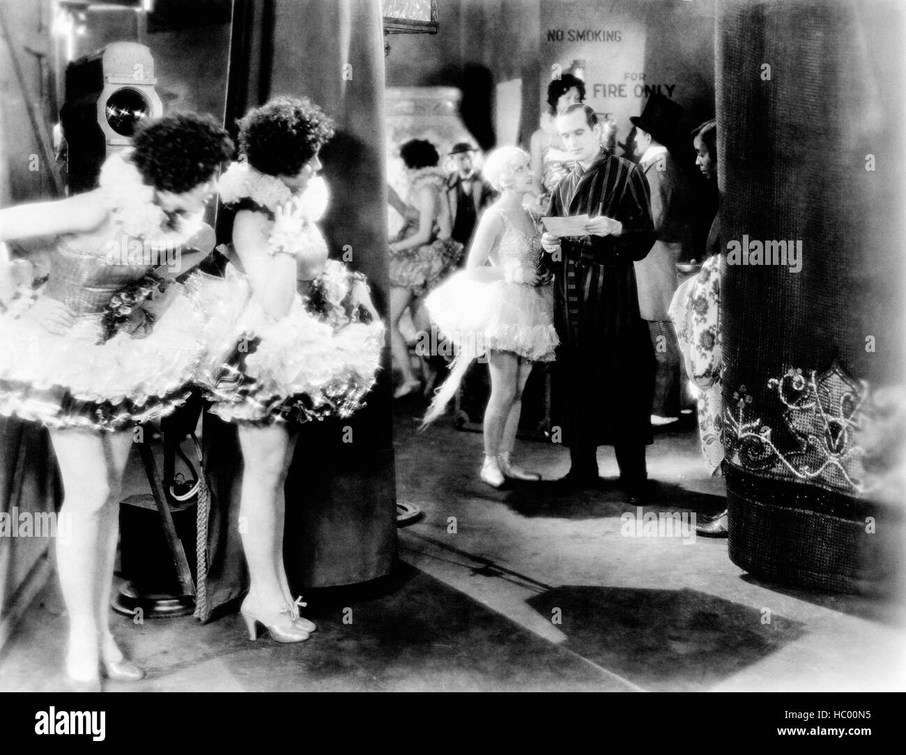THE JAZZ SINGER, from left, Myrna Loy, Audrey Ferris, May McAvoy, Al ...