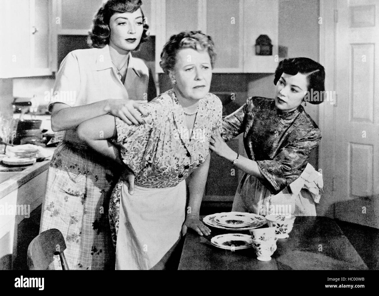 JAPANESE WAR BRIDE, from left: Marie windsor, Louise Lorimer, Shirley ...