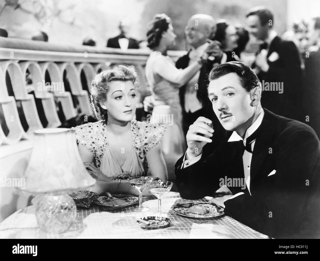JEANNIE, from left: Kay Hammond, Michael Redgrave, 1941 Stock Photo - Alamy