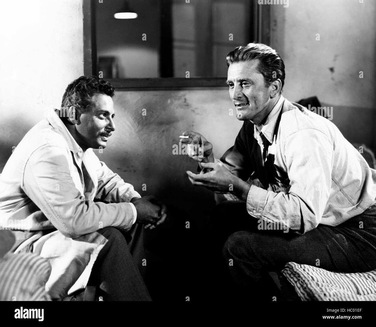 THE JUGGLER, from left: Shepard Menken, Kirk Douglas, 1953 Stock Photo ...