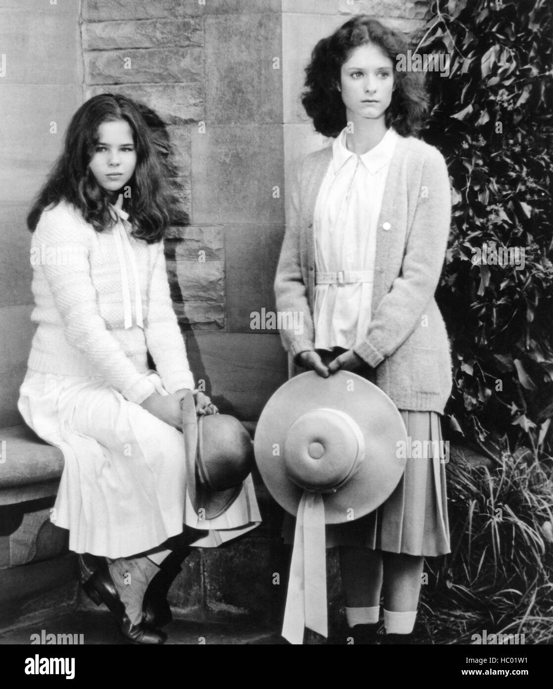 JULIA, from left: Susan Jones, Lisa Pelikan, 1977. ©20th Century-Fox ...