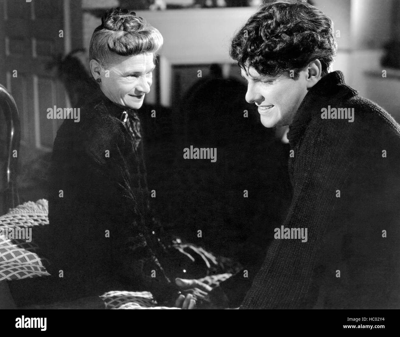 KINGS ROW, form left: Maria Ouspenskaya, robert Cummings, 1942 Stock ...