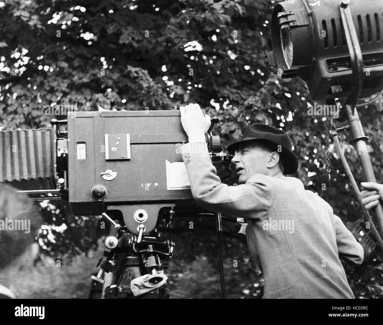 KNIGHT WITHOUT ARMOUR, (aka KNIGHT WITHOUT ARMOR), director Jacques ...