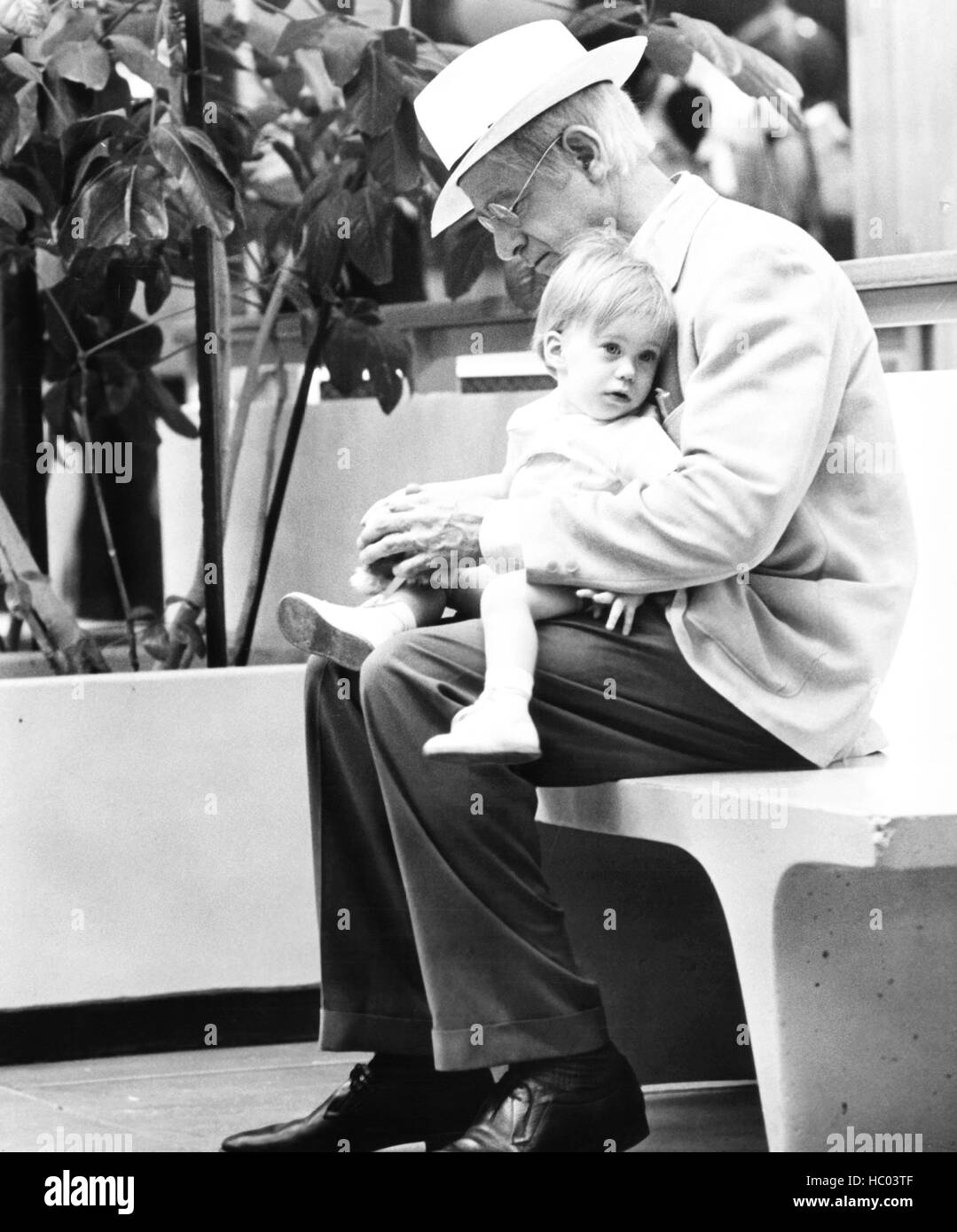 KOTCH, from left: Donald Kowalski, Walter Matthau, 1971 Stock Photo - Alamy