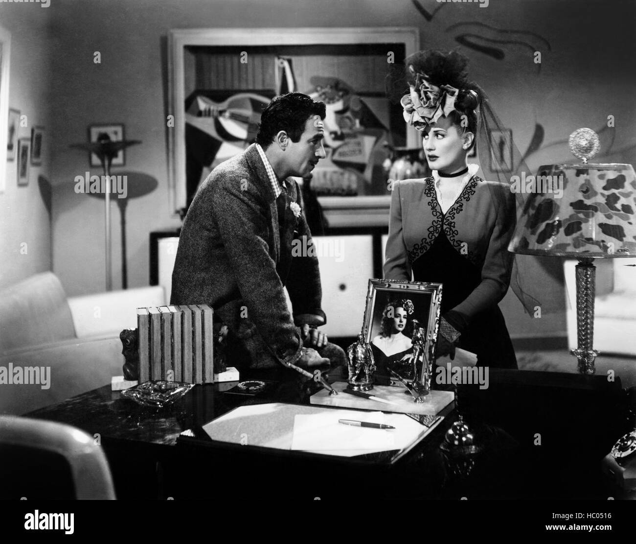 LA REBELION DE LOS FANTASMAS, (aka REVOLT OF THE GHOSTS), from left ...