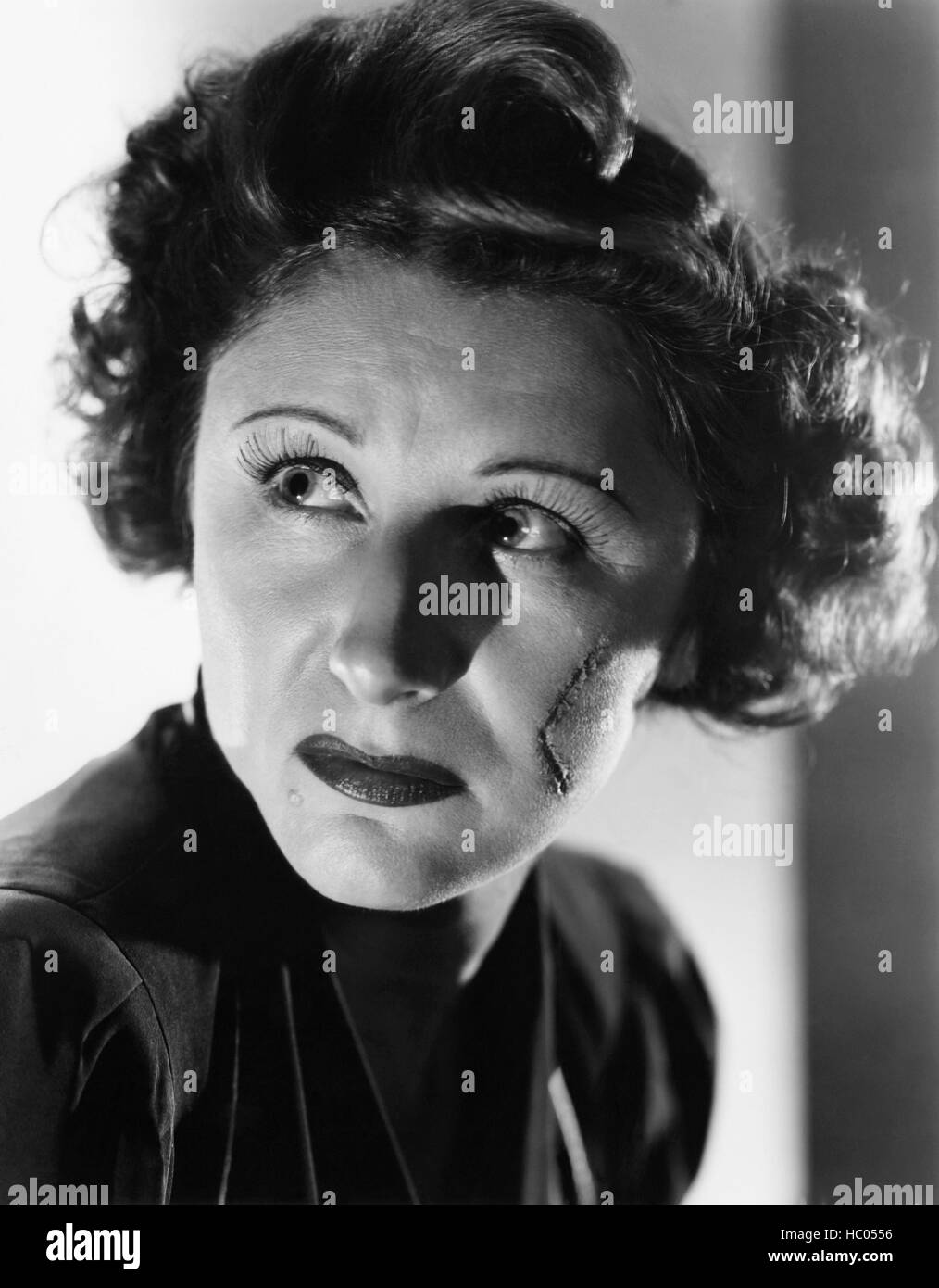 LADY SCARFACE, Judith Anderson, 1941 Stock Photo - Alamy