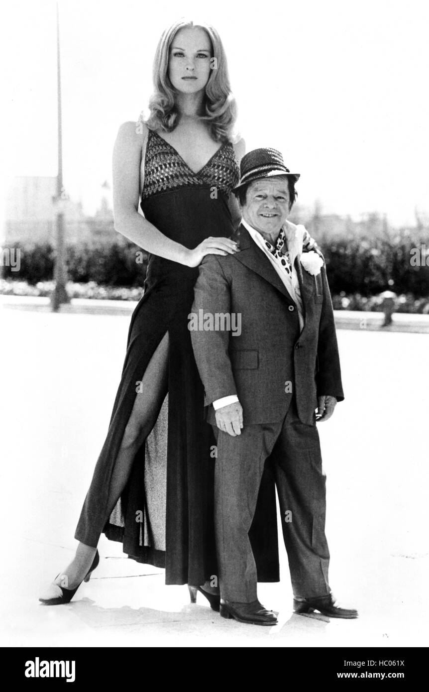 LITTLE CIGARS, Angel Tompkins, Billy Curtis, 1973 Stock Photo - Alamy