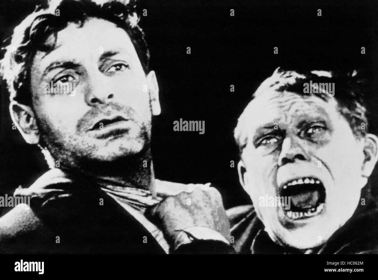 THE LIVING CORPSE, (aka ZHIVOY TRUP), from left: Vsevolod Pudovkin ...