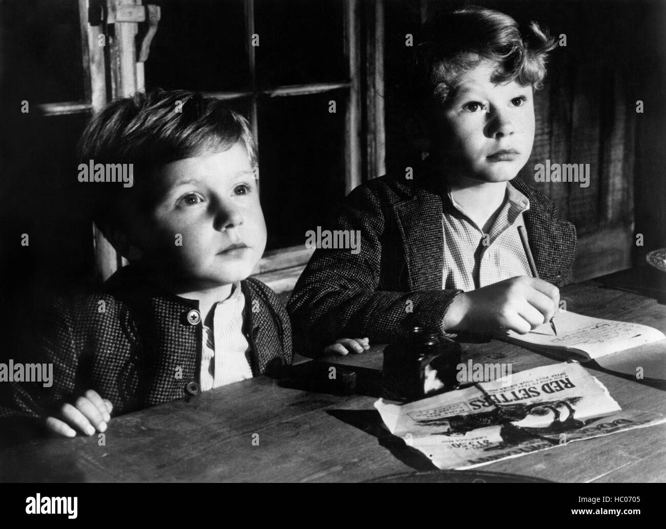 THE LITTLE KIDNAPPERS, Vincent Winter, Jon Whiteley, 1953 Stock Photo ...