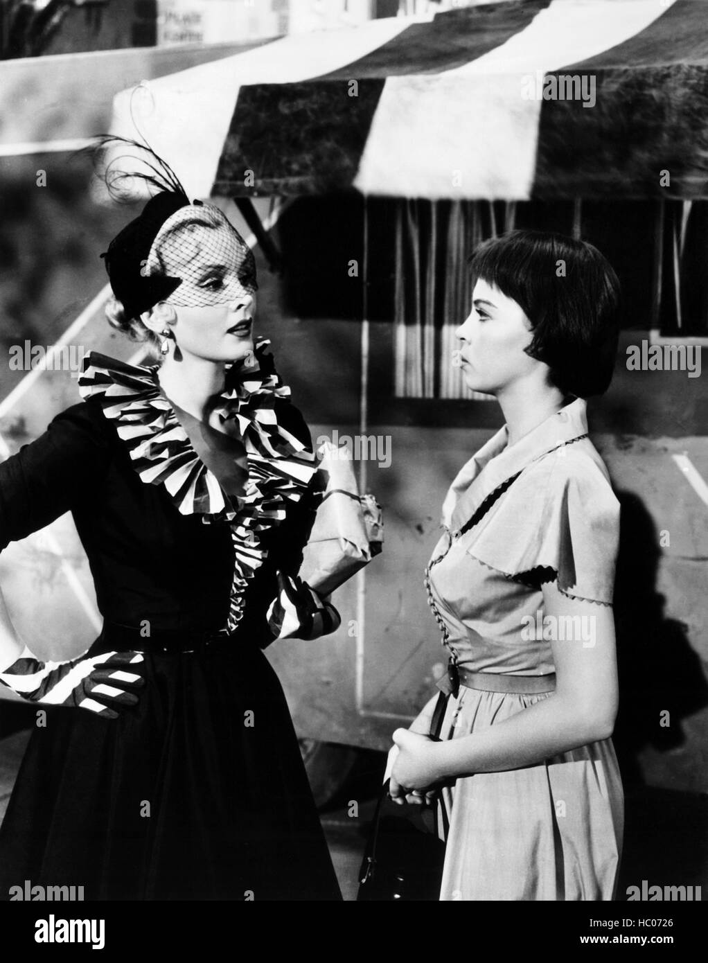 LILI, from left, Zsa Zsa Gabor, Leslie Caron, 1953 Stock Photo - Alamy