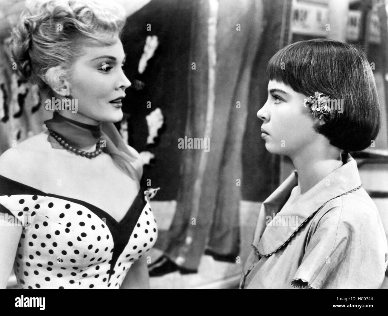 LILI, from left: Zsa Zsa Gabor, Leslie Caron, 1953 Stock Photo - Alamy