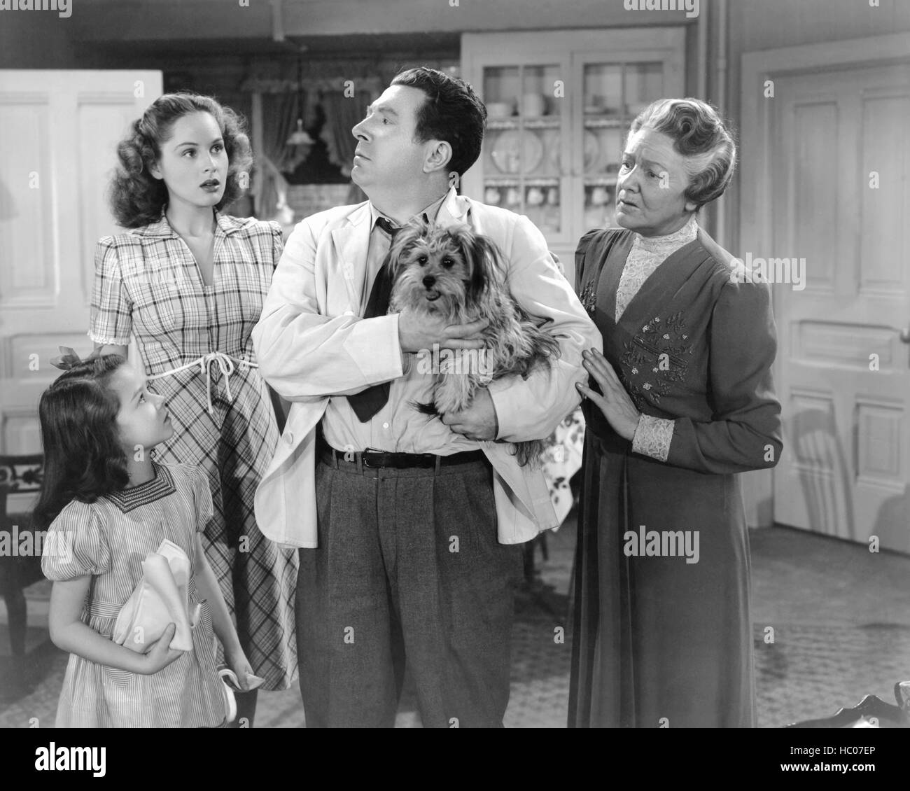LITTLE MISS BIG, from left: Beverly Simmons, Dorothy Morris, Frank ...