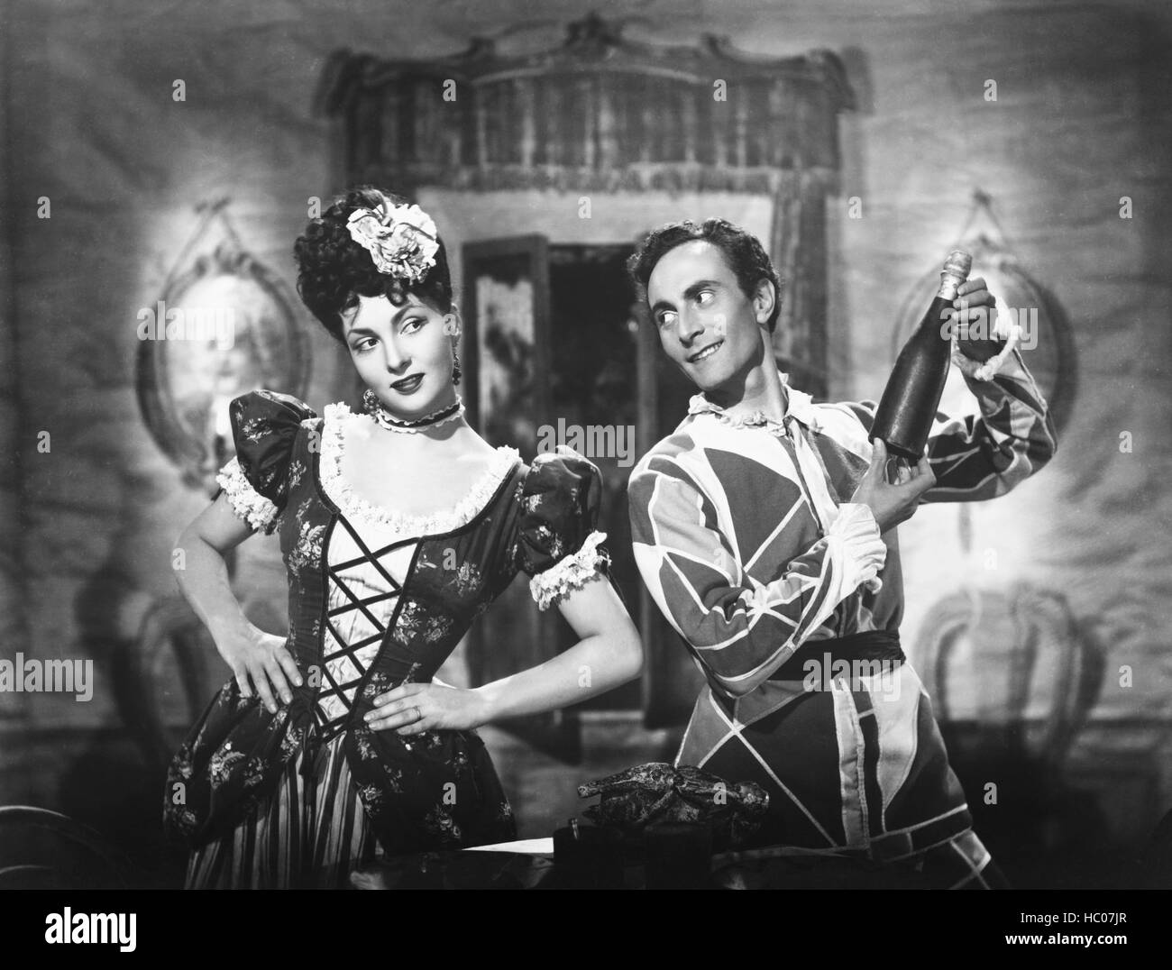 LOVE OF A CLOWN - PAGLIACCI, (aka I PAGLIACCI), from left: Gina ...