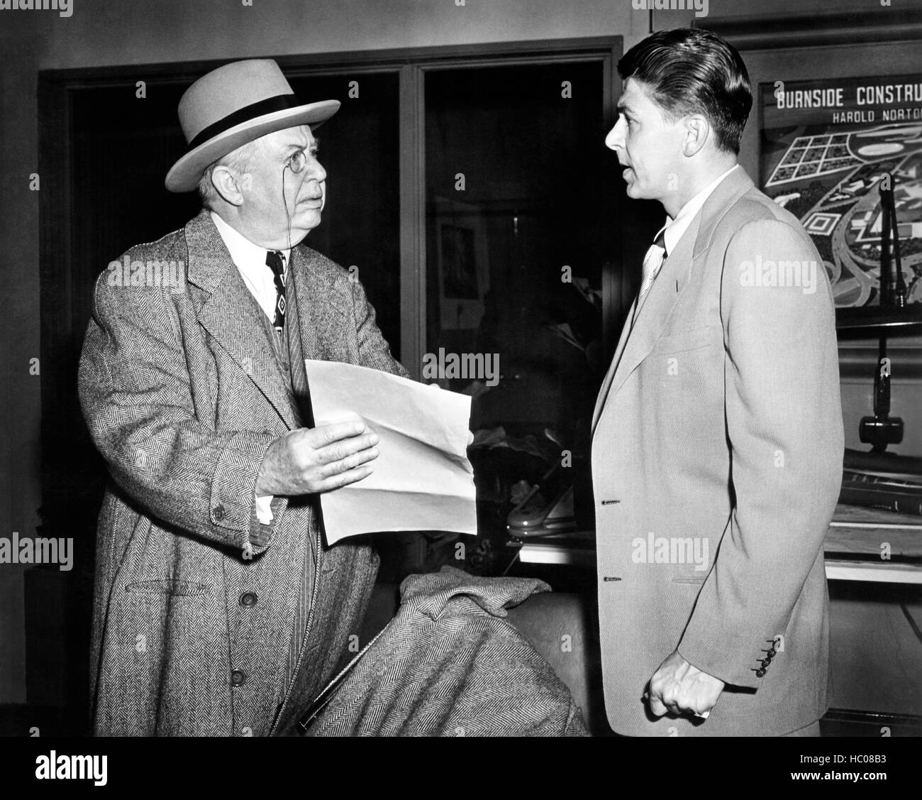 LOUISA, from left: Charles Coburn, Ronald Reagan, 1950 Stock Photo - Alamy