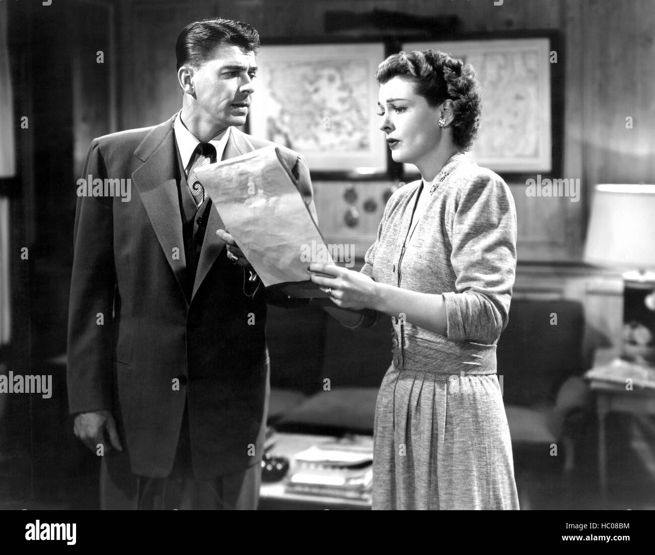 LOUISA, l-r: Ronald Reagan, Ruth Hussey, 1950 Stock Photo - Alamy