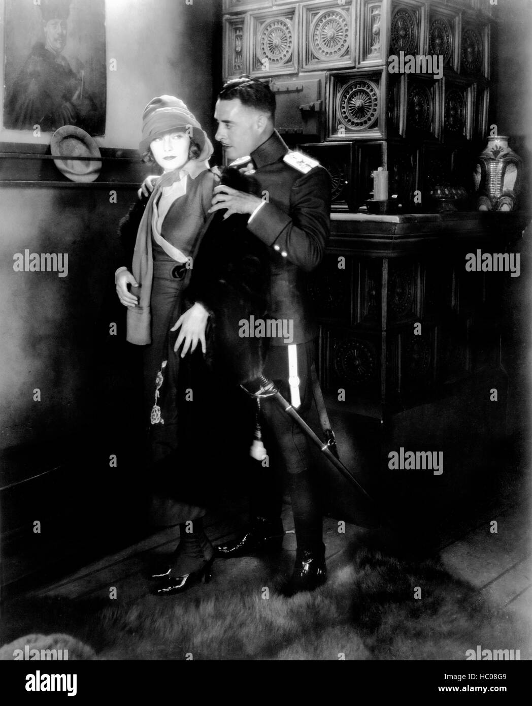 LOVE, from left, Greta Garbo, John Gilbert, 1927 Stock Photo - Alamy