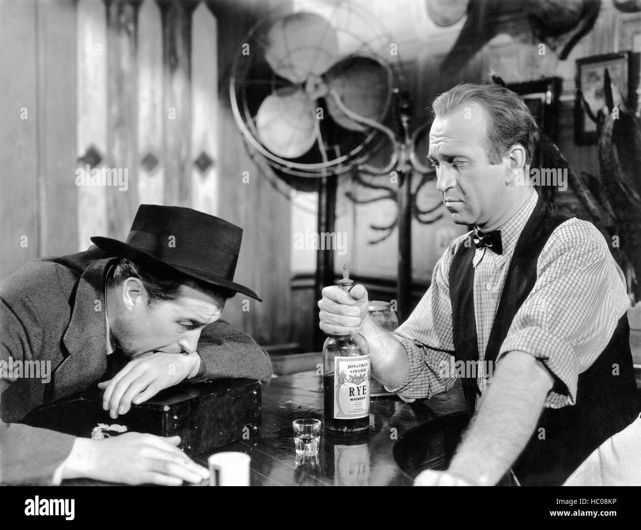 THE LOST WEEKEND, from left, Ray Milland, Howard Da Silva, 1945 Stock ...