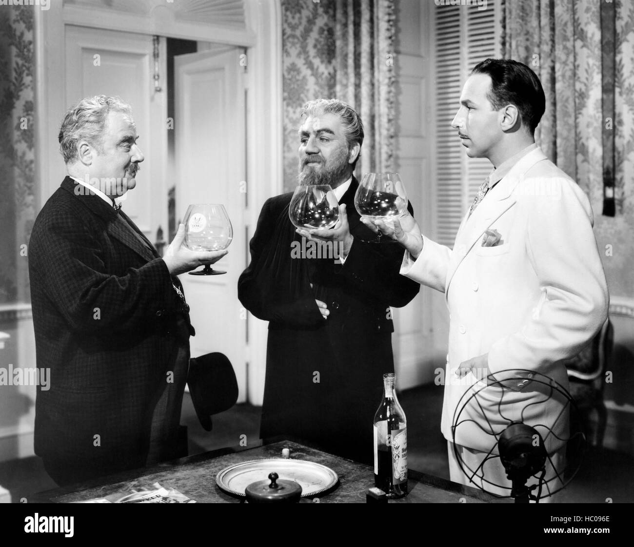 THE MAGNIFICENT FRAUD,from left, Ernest Cossart, Akim Tamiroff, Lloyd ...